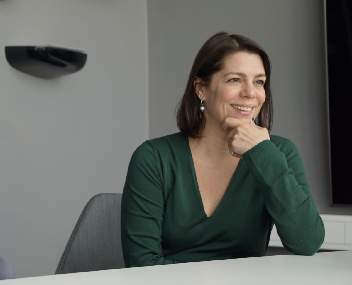 Investor Relations - Logent